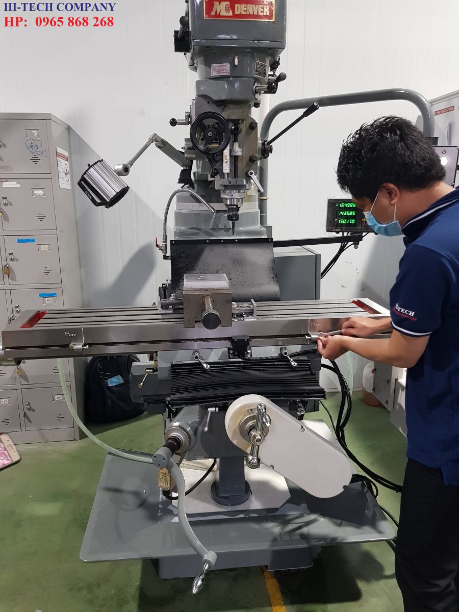 BÀN GIAO MÁY PHAY VẠN NĂNG DENVER DM-160VS